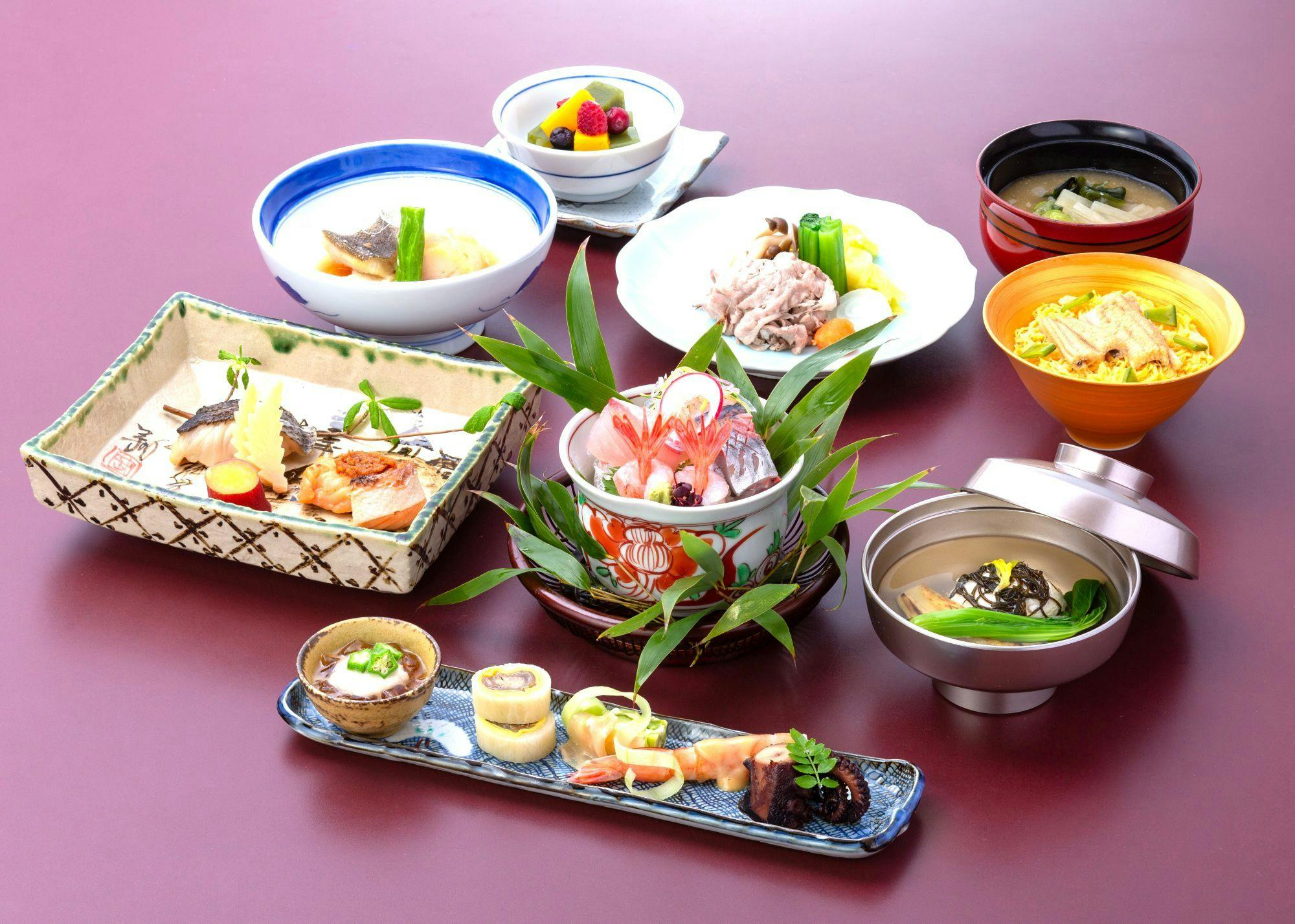 ホテル イタリア軒 - 【割烹 螢】季節を味わう会席料理 × 朝食バイキング 2食付きプラン - Premium Suite プレミアムスイート【禁煙】 【Yahoo!トラベル】