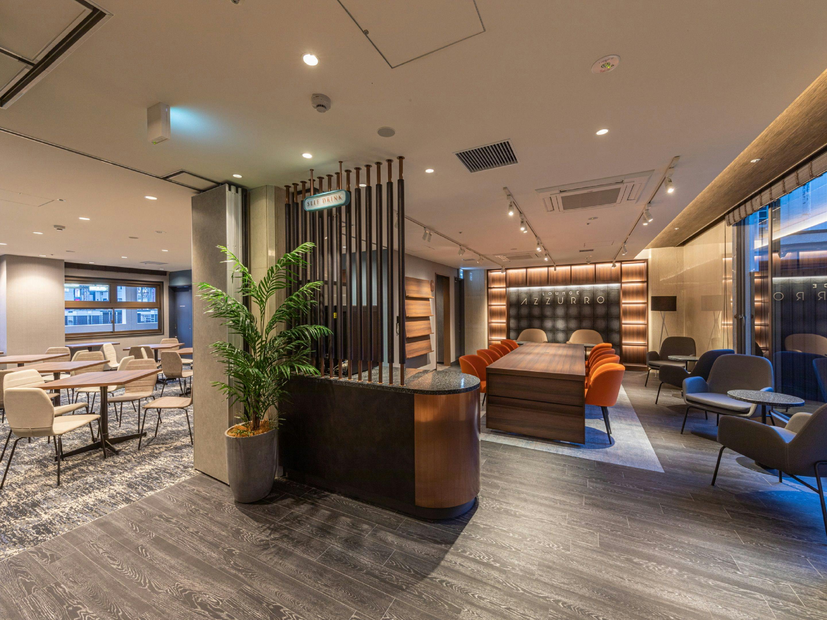 Kobe Plaza Hotel - Stay at the Hotel in front of Motomachi Station ...