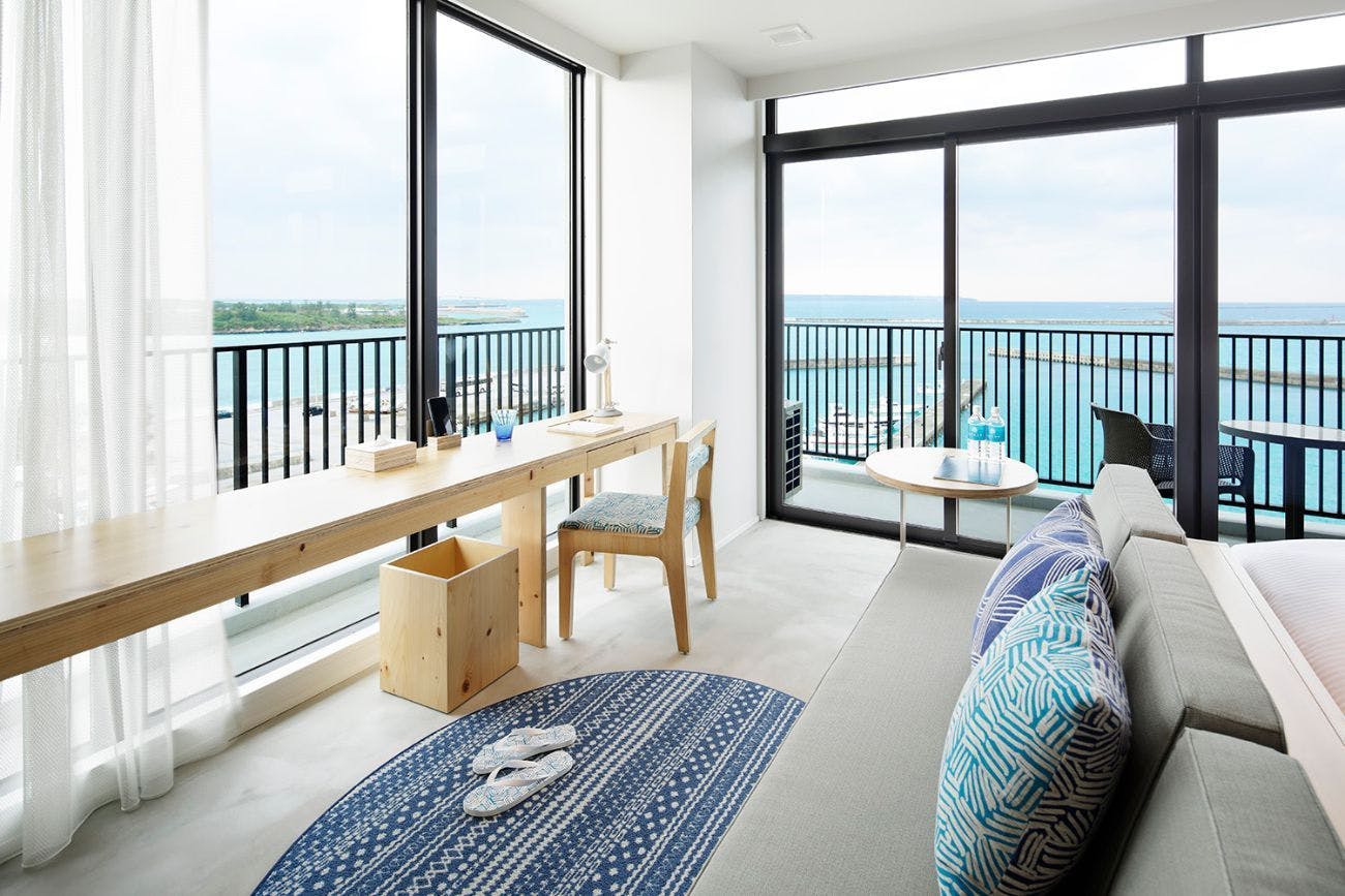 ホテル ローカス /HOTEL LOCUS - 【8周年の感謝を込めて‥】HOTEL LOCUS 8th Anniversary・ 素泊り - スーペリアコーナーツイン 【Yahoo!トラベル】