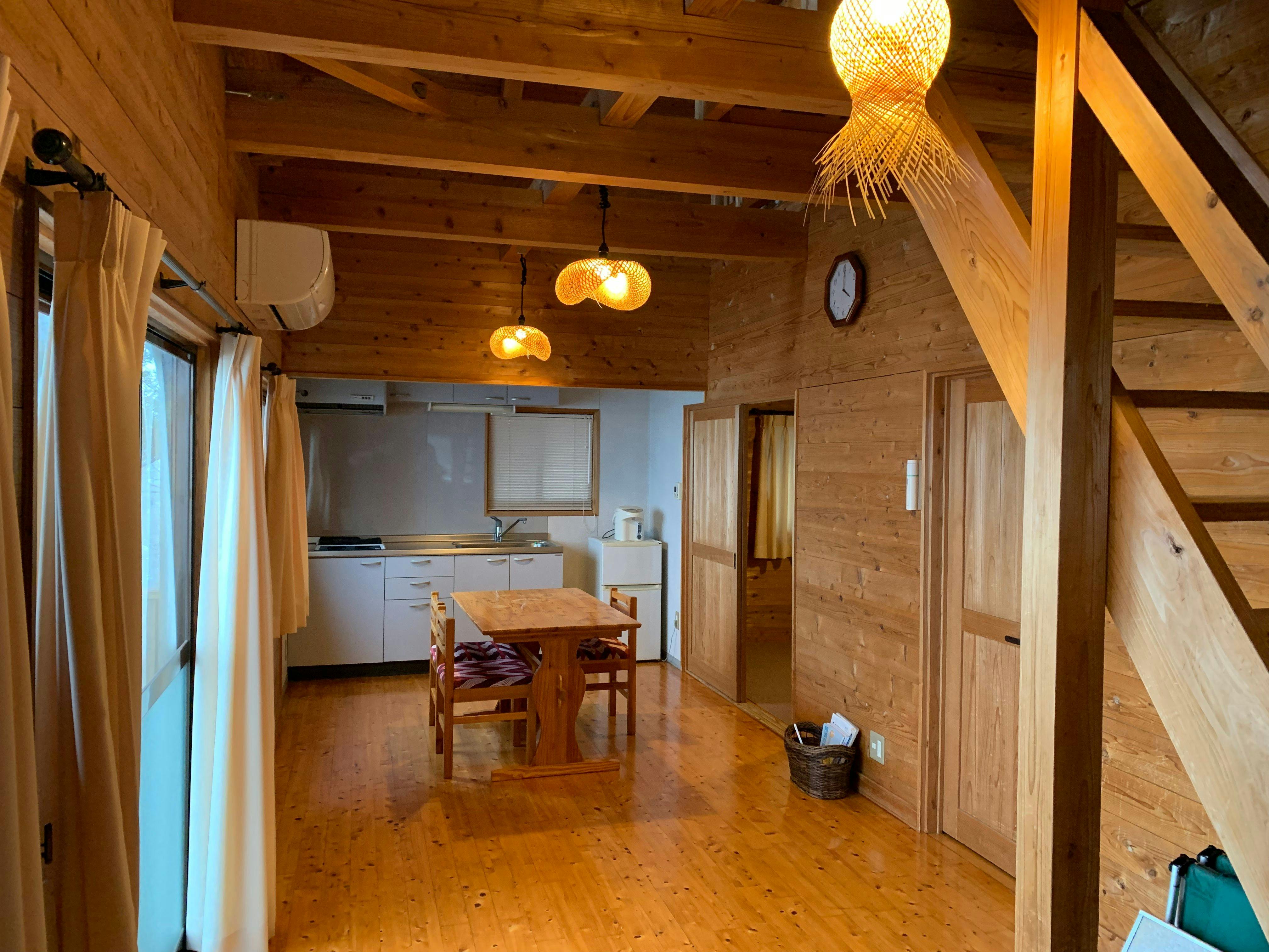 MIMURA BASE - 【天空のコテージ】標高500mの丘の上でアウトドアを楽しむ ～素泊りプラン～ - 天空の丘【最上部から2段目 2号棟】コテージ2LDK（ロフト 【Yahoo!トラベル】