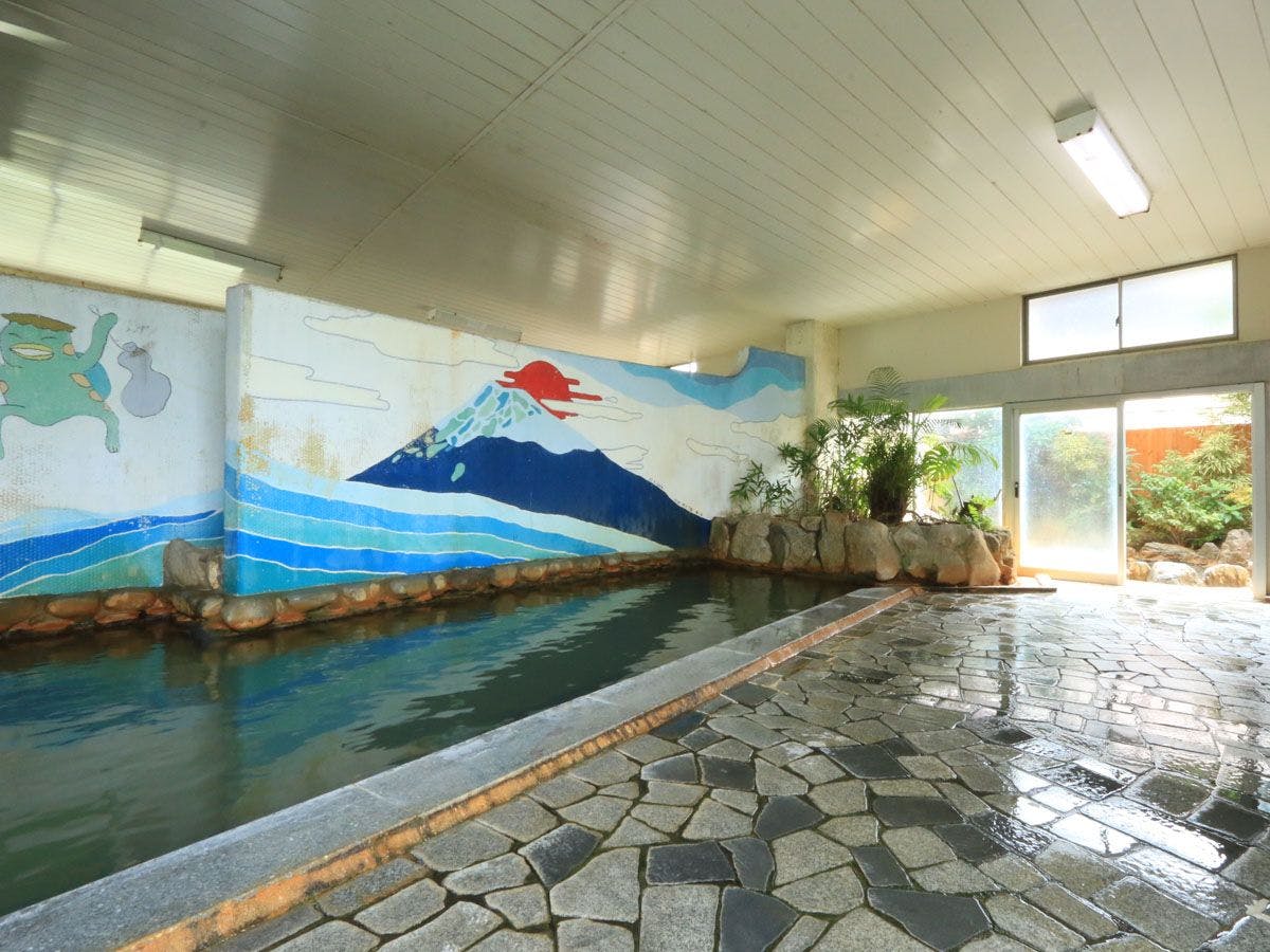 うきは 吉井温泉 ニュー筑水荘 - 【素泊り】ビジネスに湯治に！温泉素泊り - 3F和室8畳【シングルベッド】バス・トイレ無 【Yahoo!トラベル】