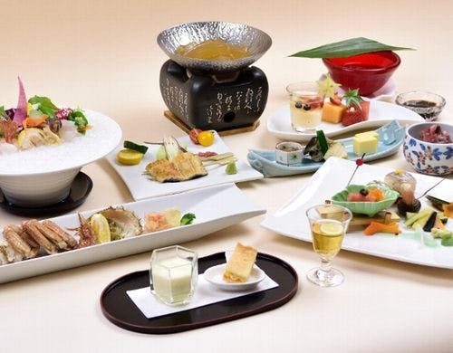 Ryotei Hanayura - Seasonal gourmet, Kaiseki cuisine. - 【Non-Smoking ...