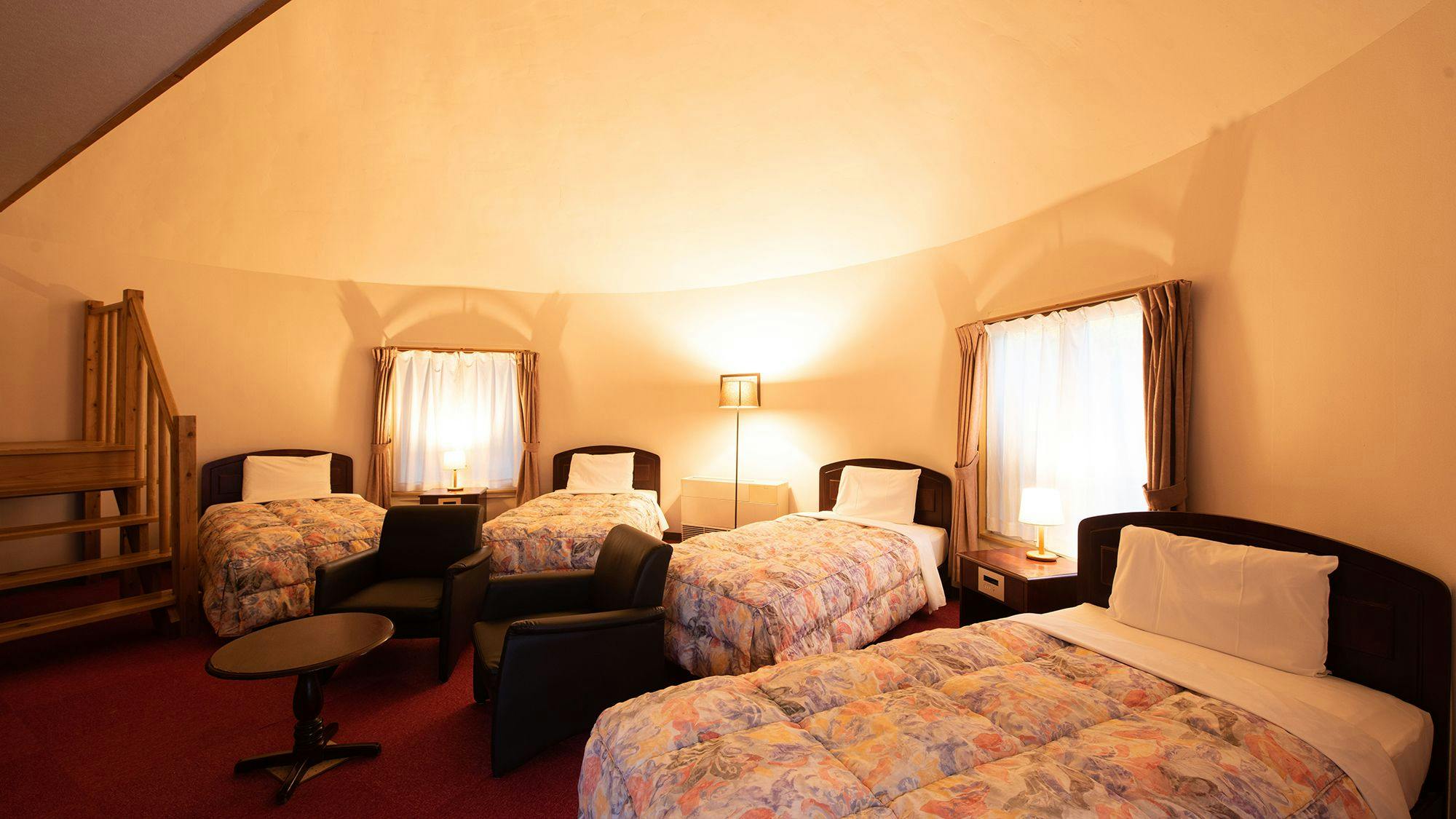 御殿場高原 時之栖 - 【GKB-fu焼肉】地元ブランド牛「あしたか牛」＋「国産牛」夏の焼肉食べ比べAプラン 1泊2食付き - 【スローハウスヴィラ 】ロフト付き4ベッド 【Yahoo!トラベル】