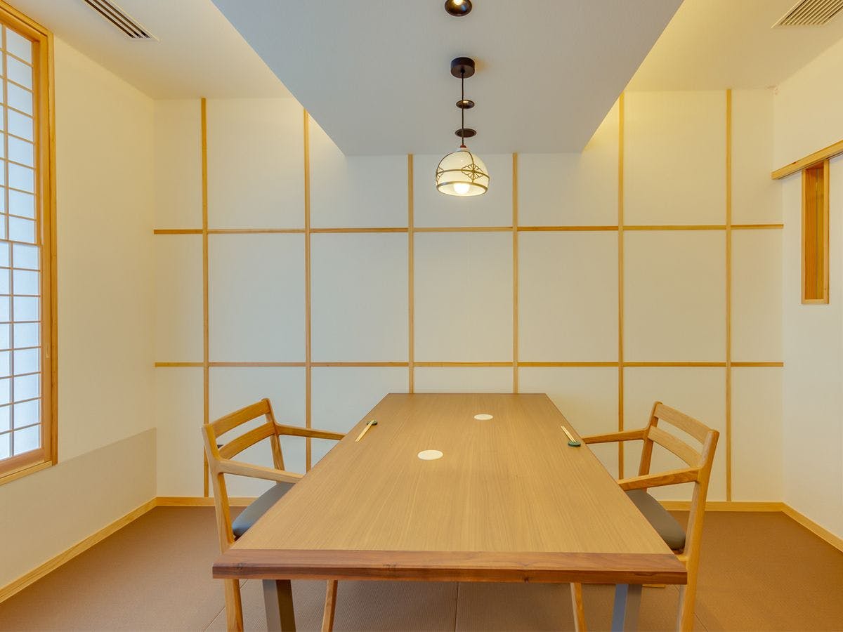 嬉野 八十八 - ＜一周年記念プラン＞「プリフィックス会席」が期間限定で2,000円引き！（2食付） - 母屋｜温泉内湯付／ジュニアデラックス - 宿泊予約は[一休.com]