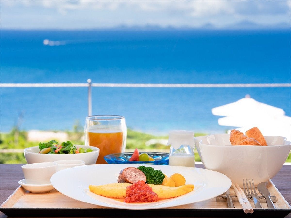 One Suite THE GRAND（ワンスイート ザ・グランド） - 【スタンダード・連泊割・事前決済限定】夕朝食付き - プレミアオーシャンビュー ツイン 【Yahoo!トラベル】