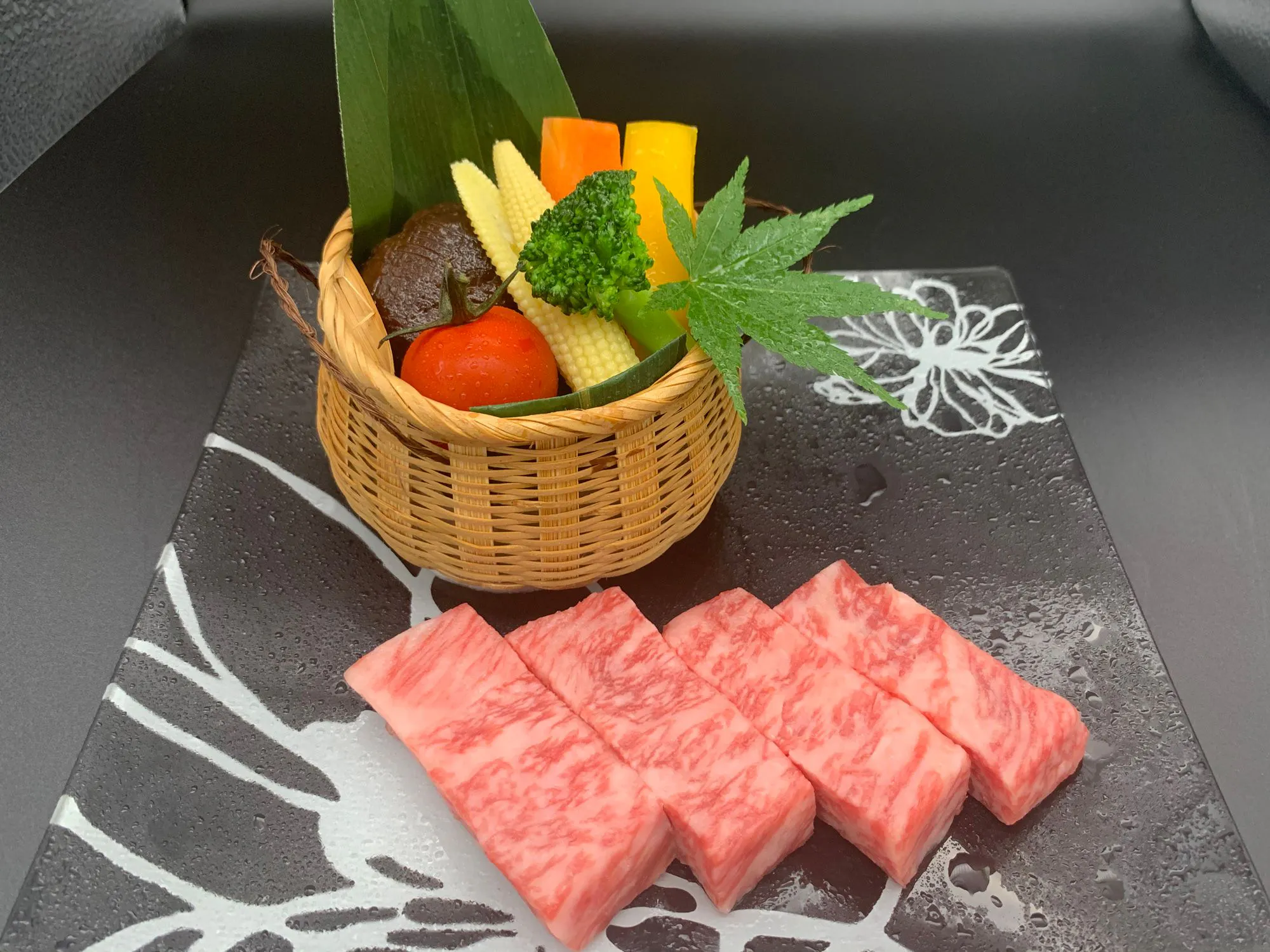 Yamashiro Onsen Yoshidaya Sannoukaku - [Noto Beef x Funamori Kaiseki ...