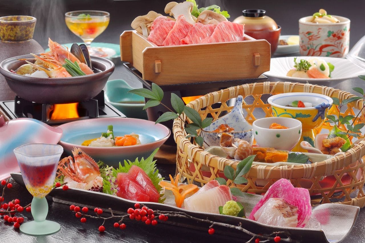 仙台 秋保温泉 篝火の湯 緑水亭 - 「和牛せいろ蒸し」と「和風ブイヤベース鍋」がおいしい！かがり火御膳プラン - 【禁煙】スタンダード和室10畳以上 - 宿泊予約は[一休.com]