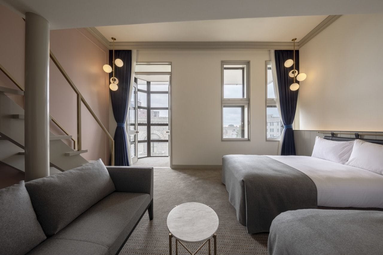 UNWIND HOTEL & BAR OTARU - Anniversary Plan【Course Dinner with ...