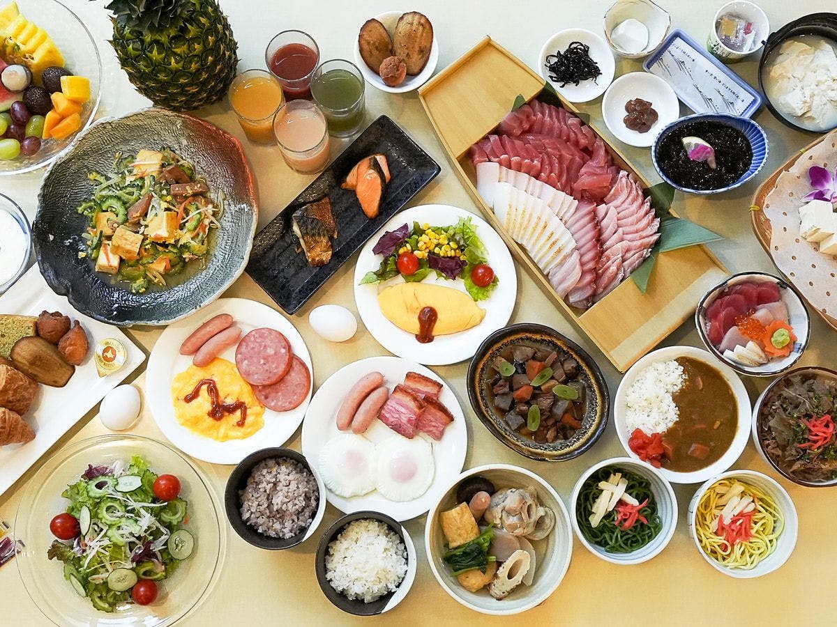 南の美ら花 ホテルミヤヒラ - 【早期割引】【美崎館】早めがお得！90日前までの予約（朝食付） - 【美崎館】ハイフロアツインルーム - 宿泊 ...