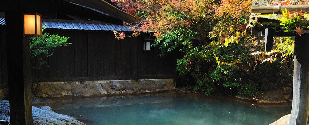 Onsen Areas Around Kurokawa Onsen × Large public bath × Highly rated ...