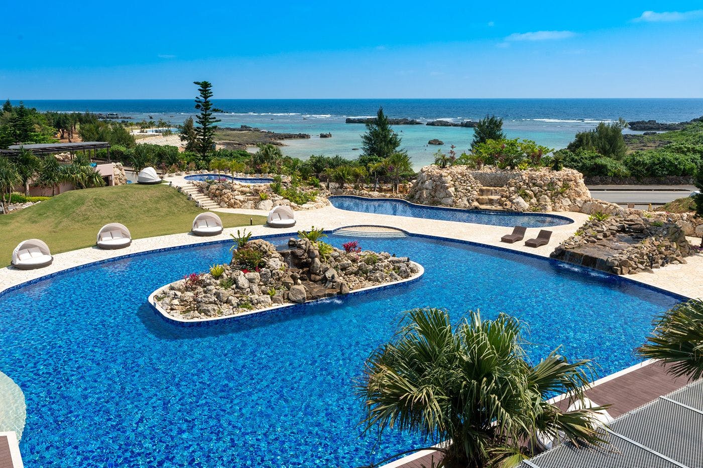 Check the availability of 【Hotel Shigira Mirage Beach Front】 - Stays ...