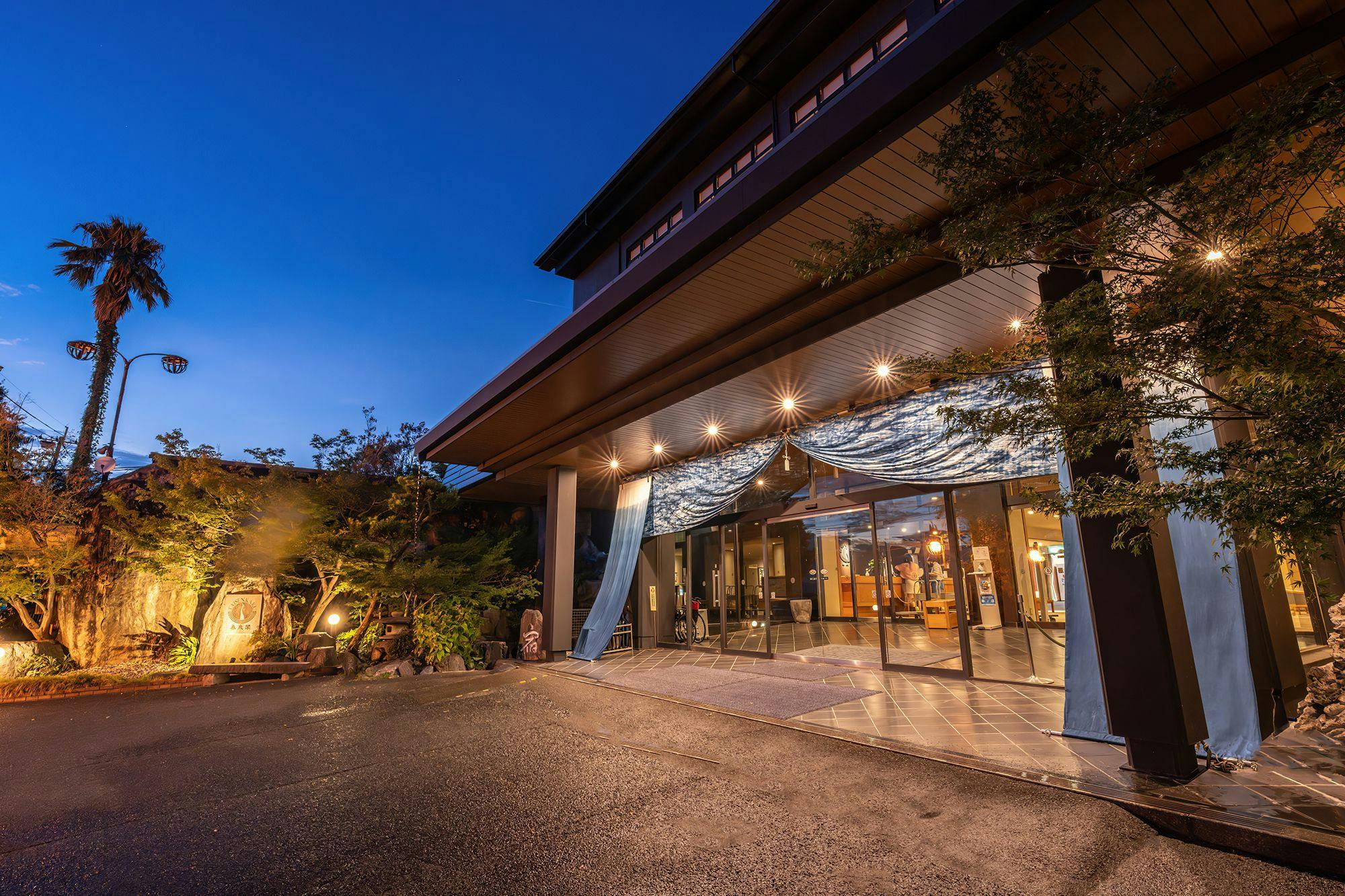 Check the availability of 【Taizenkaku】 - Stays Reservation is IKYU.com