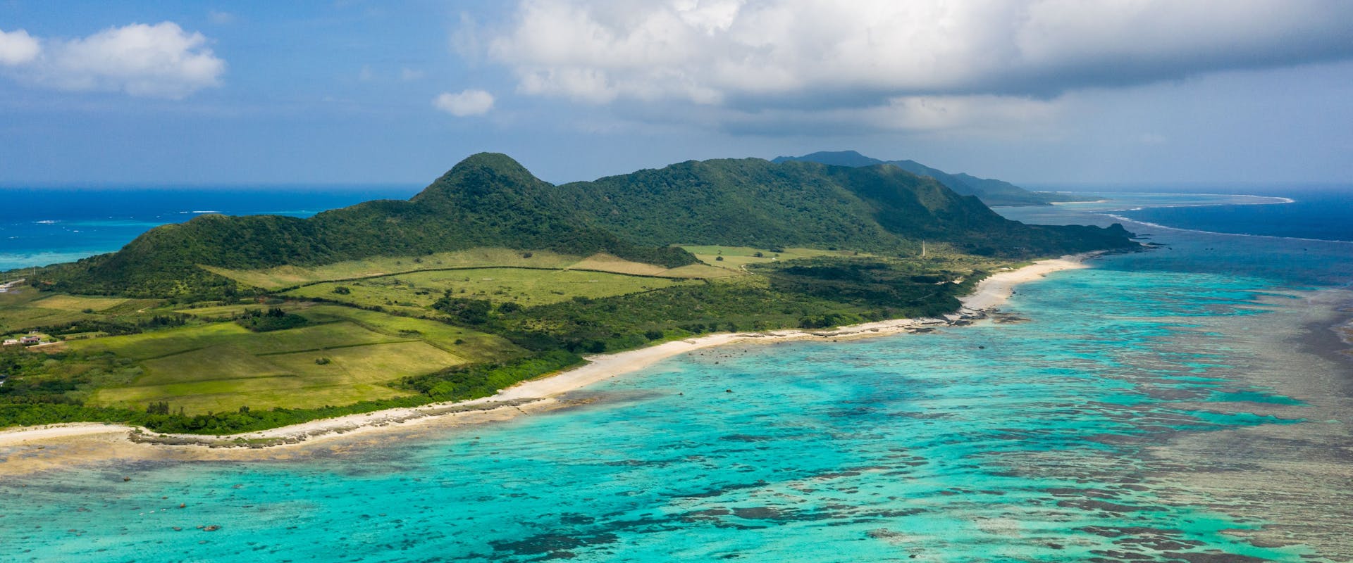【全国の島】旅行で人気の観光スポットから普段のお出かけスポットまで日本各地の名所をご紹介! Yahooトラベル